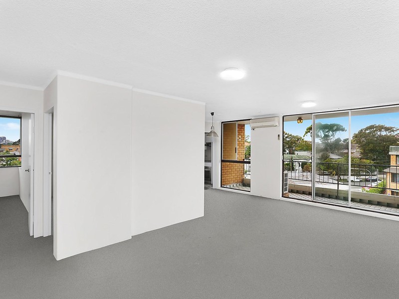 8G/4 Bligh Place, Randwick - Adrian Bo Team